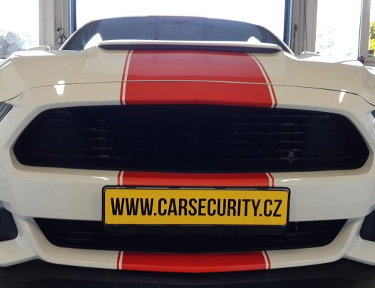 Ford Mustang montáž GPS Dozor | CarSecurity.cz